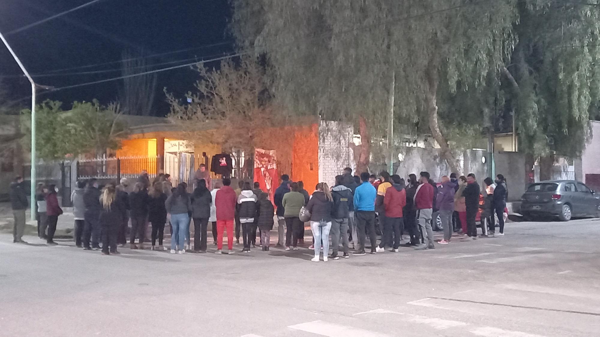 Nadie baja los brazos por Enzo Moreno - Jachal La Opinión